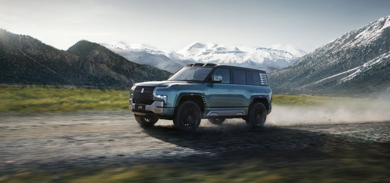 BYD Yangwang U8 2025 Specifications and Prices of the BYD Yangwang U8 ...