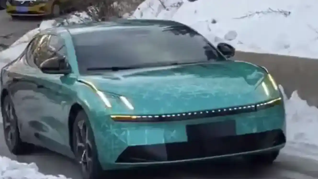 First Spy Photos Reveal Promising Lynk Co 10 EM P Hybrid Sedan