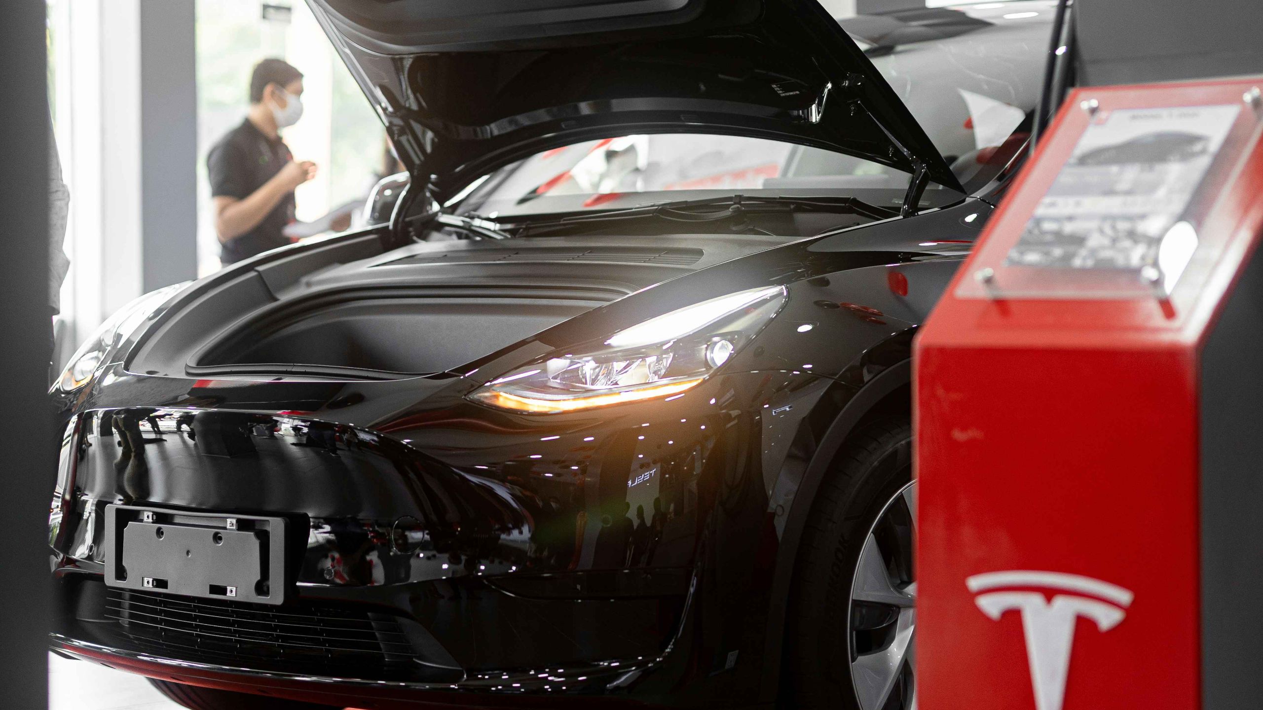 Tesla Model Y Battery Replacement Cost in 2025