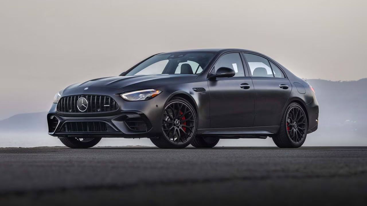 2025 Mercedes CLS 63 AMG Powerful Luxury Sedan Guide