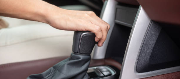 Mitsubishi Outlander vs Toyota Hilux 2025 Guide